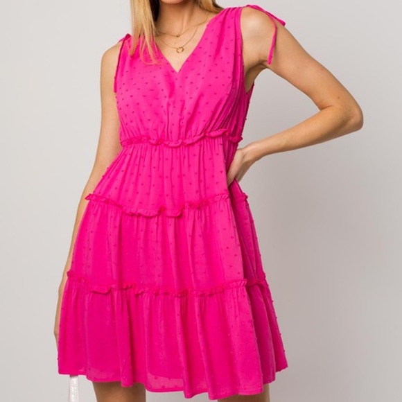 Gilli | Dresses | Nwt Gilli Pink Clip Dot Mini Dress | Poshmark